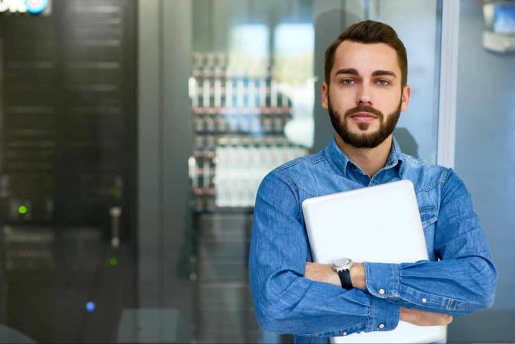 Network Administrators High Demand & Career Benefits